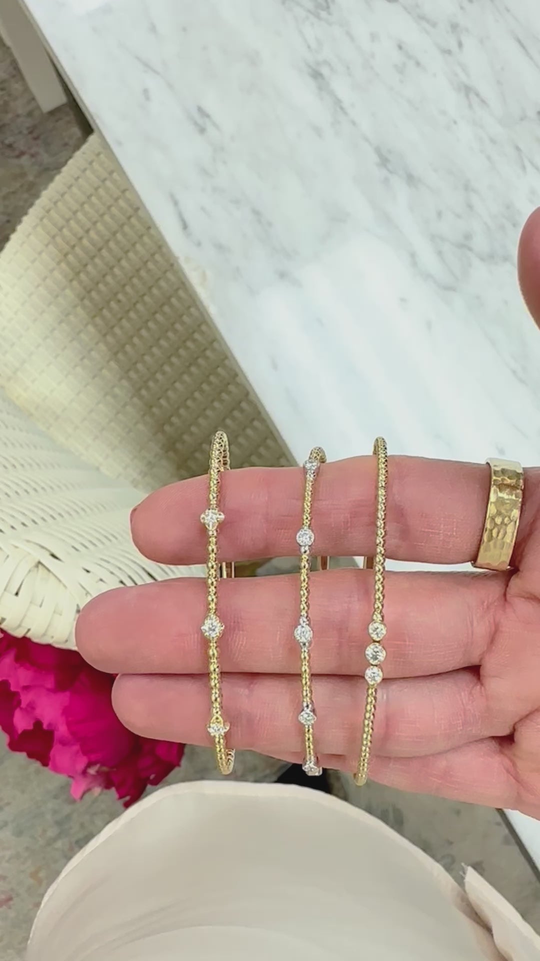 14k Yellow Gold Three Diamond Flex Bangle – The Finery House